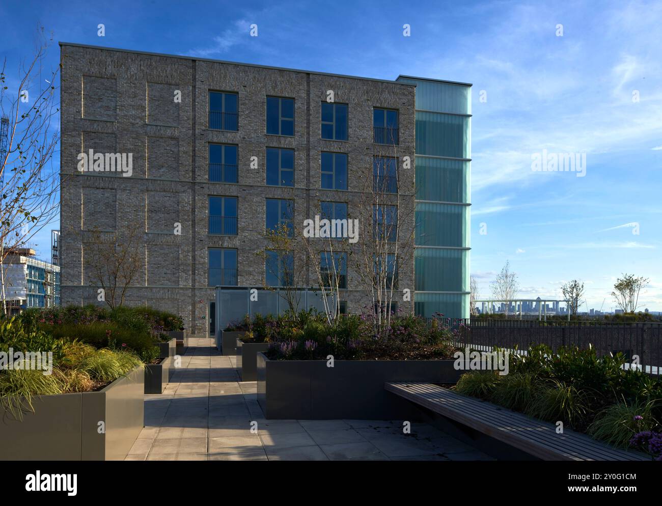 Landscaped roof garden. Osier Way, London, United Kingdom. Architect ...