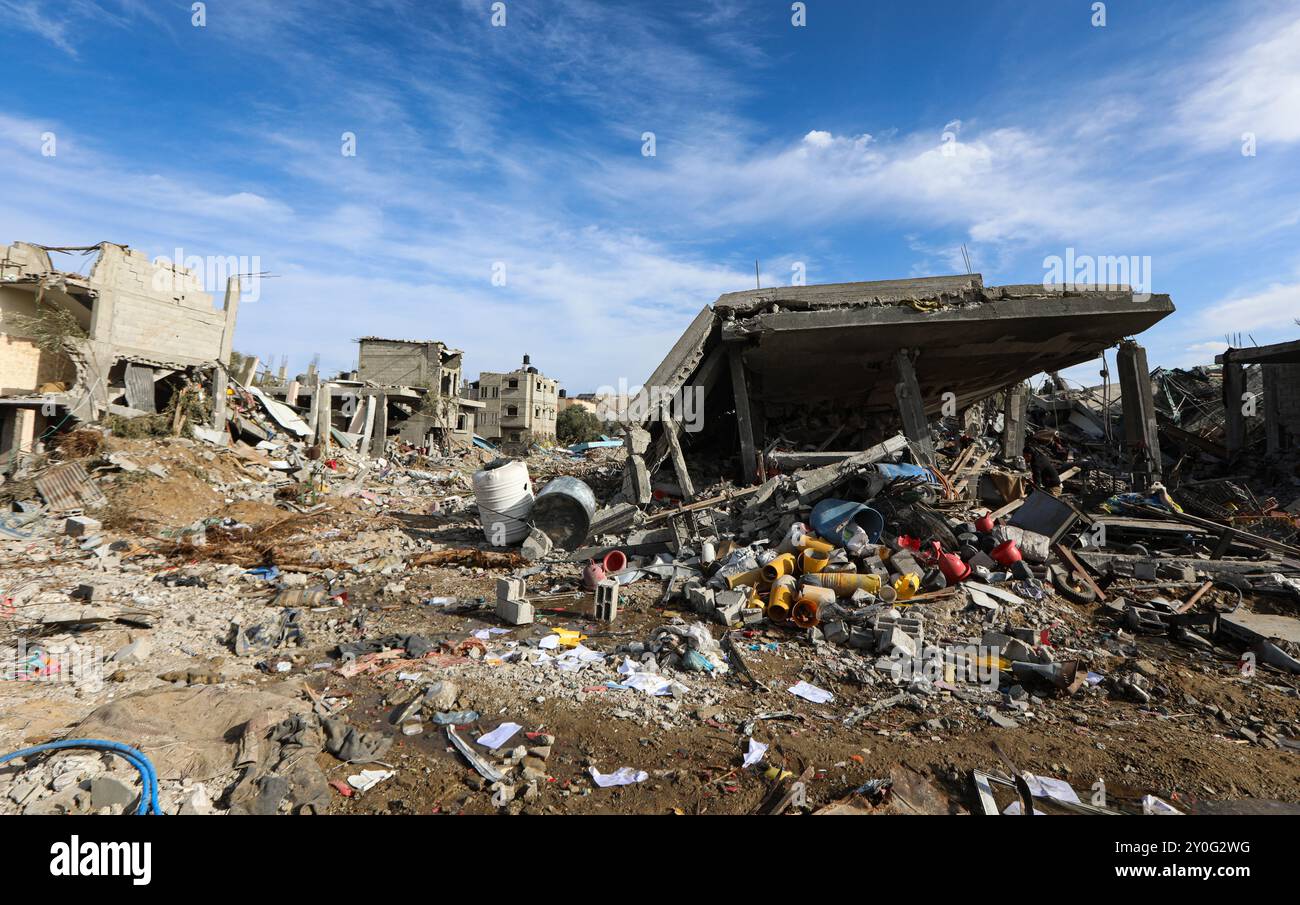 Bureij refugee camp central of gaza strip hi-res stock photography and ...