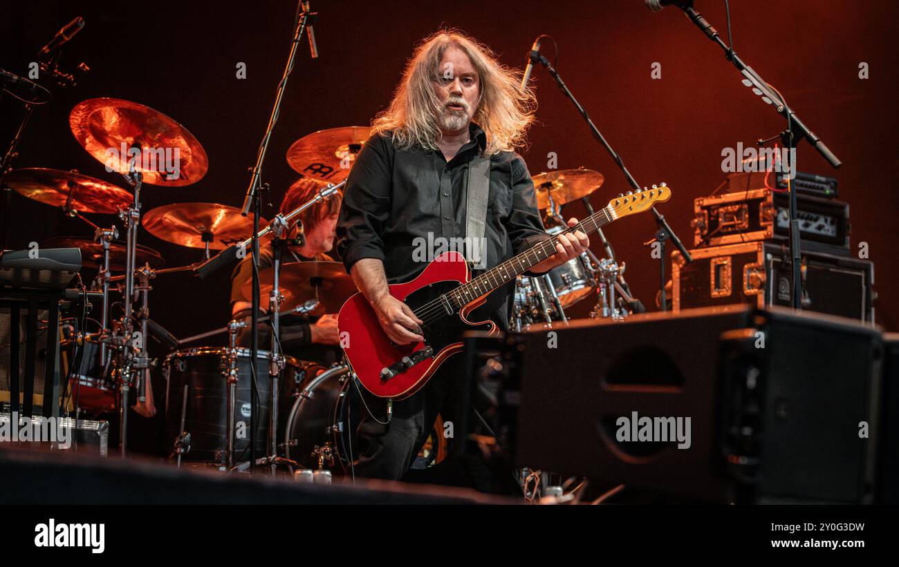 New 2024 model hi-res stock photography and images - Alamy