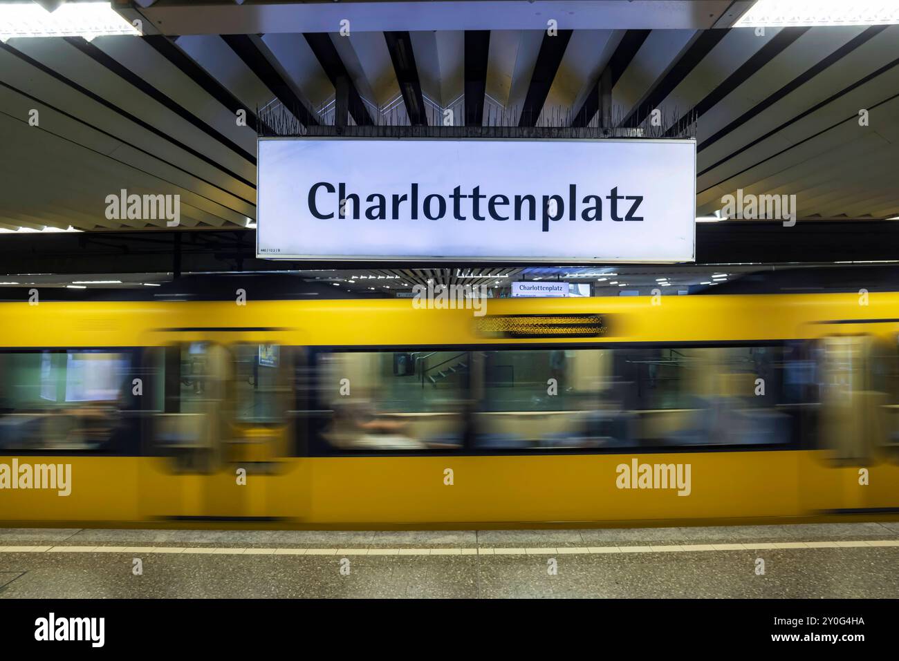 Stuttgarter strassenbahnen hi-res stock photography and images - Alamy