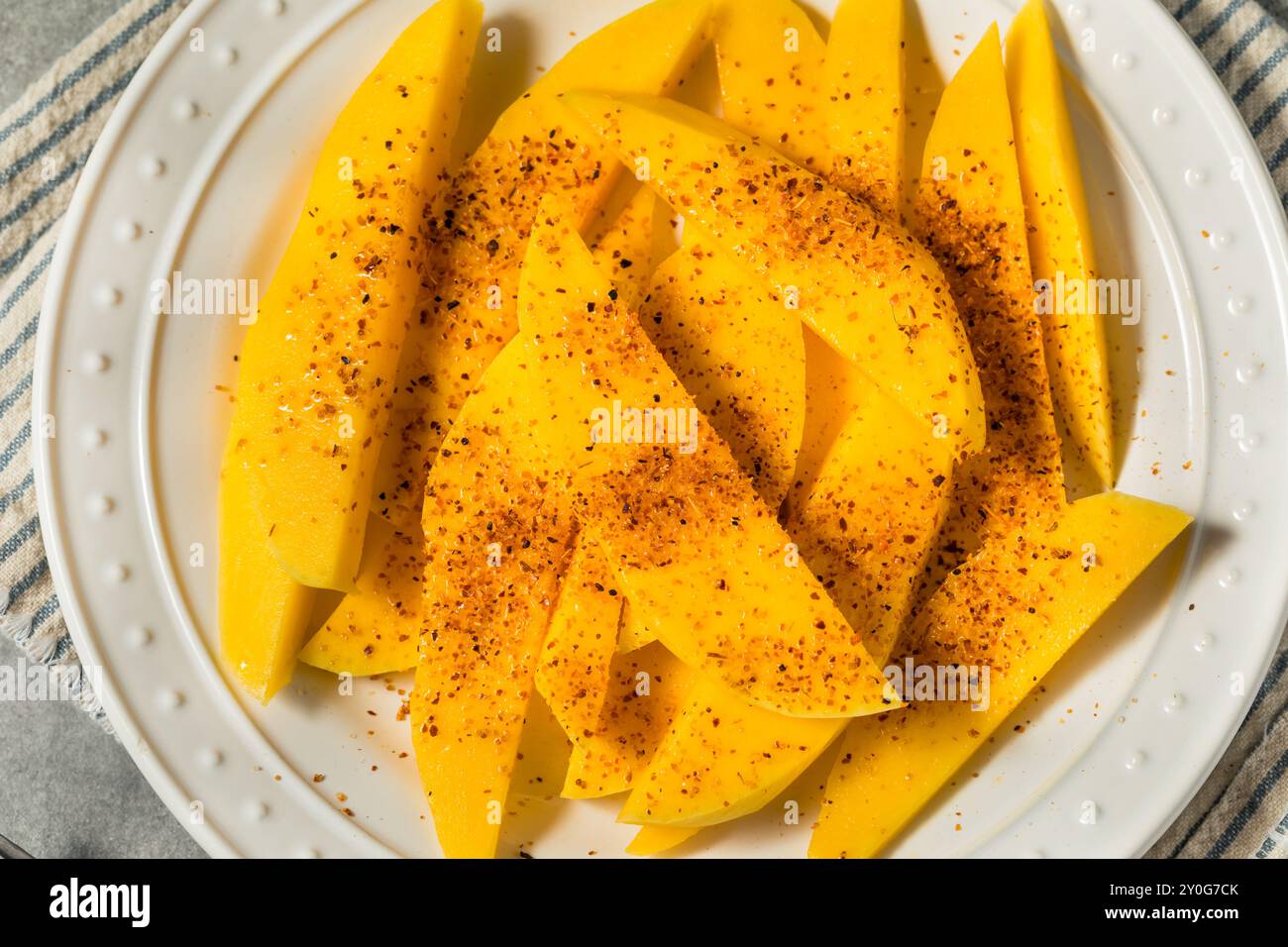 Healthy Mexican Sliced Mango with Tajin Spice and Chili Stock Photo - Alamy