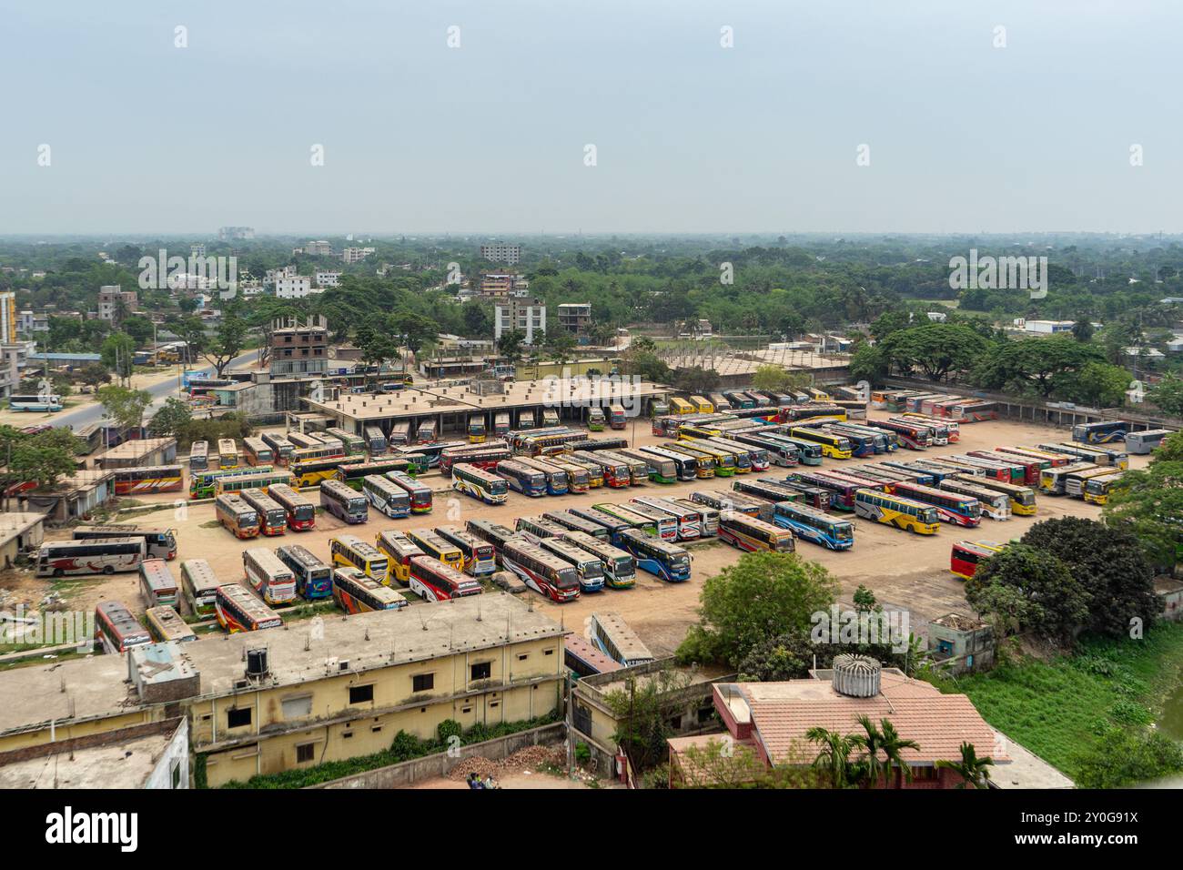 Rows of buses hi-res stock photography and images - Alamy