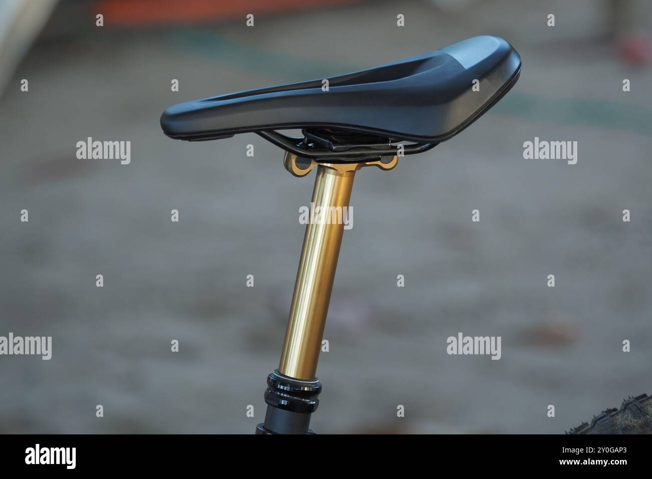 Mountain Bicycle Dropper Seatpost. Remote Height Adjustable. MTB ...