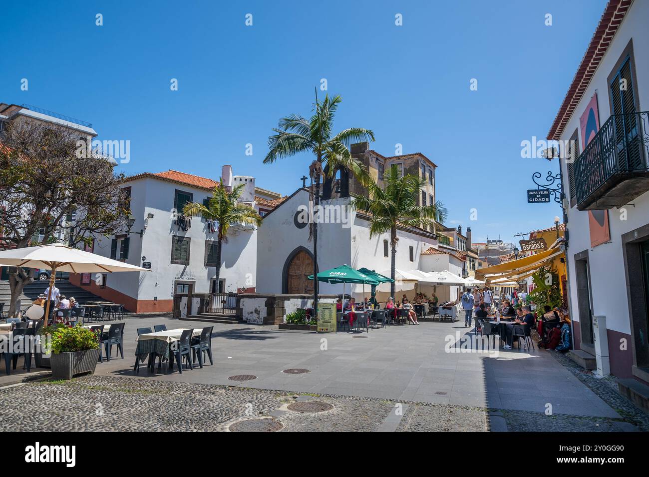 Funchal's Old Town Madeira, a picturesque setting of narrow cobblestone ...