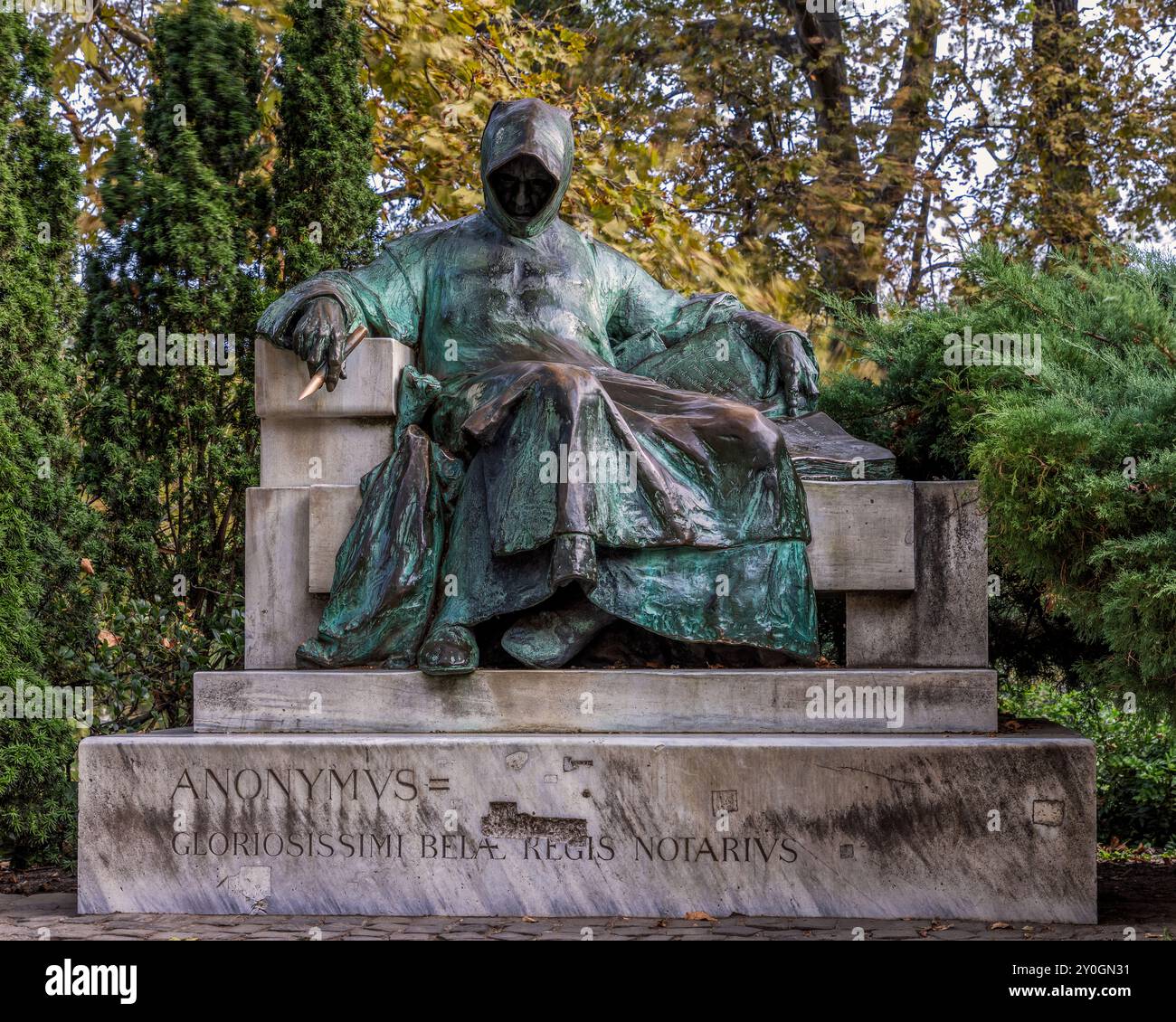 Statue of Anonymous in Budapest Stock Photo - Alamy