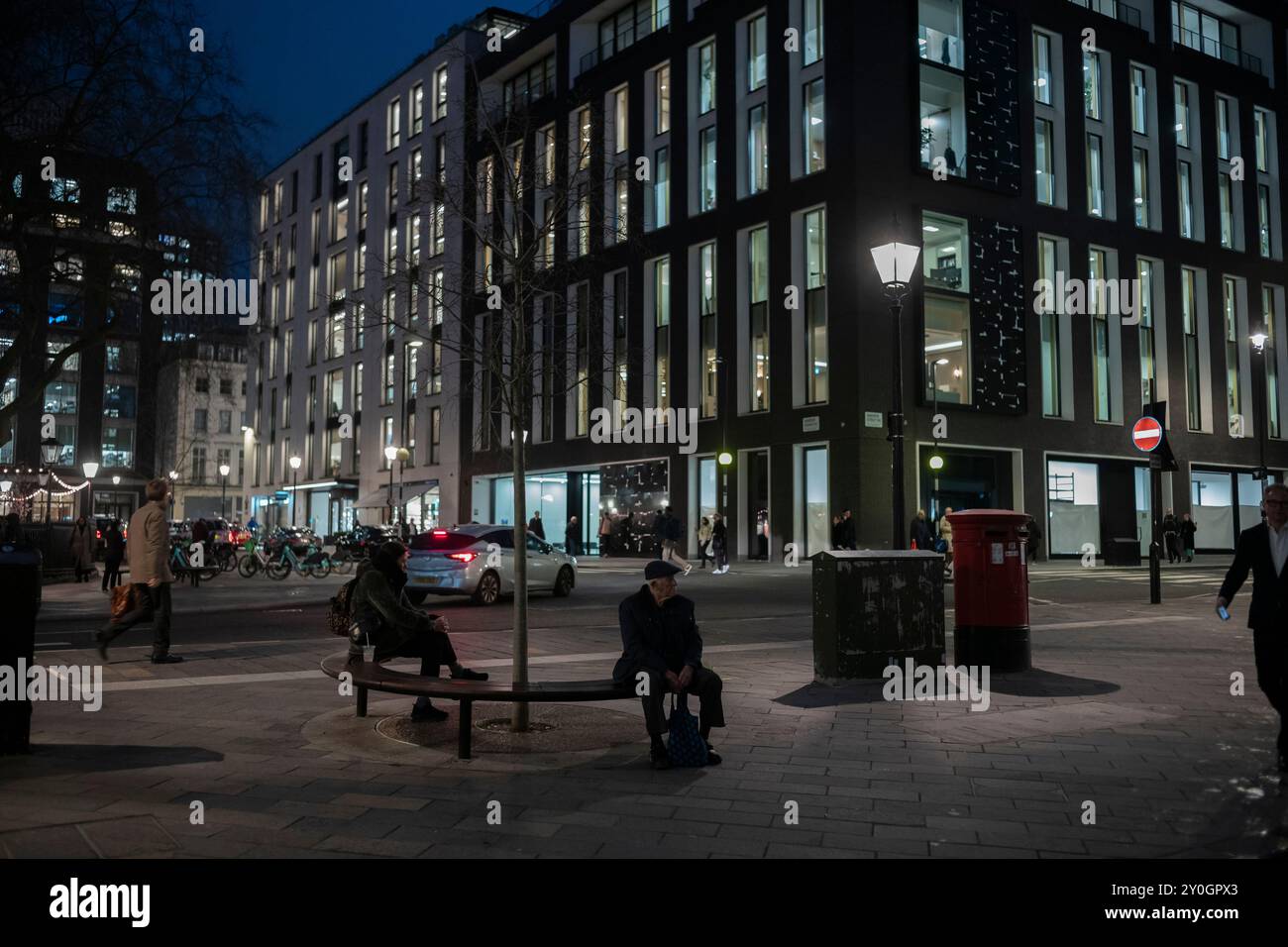 Berkeley Square on a winter's night, Mayfair, central London, England ...