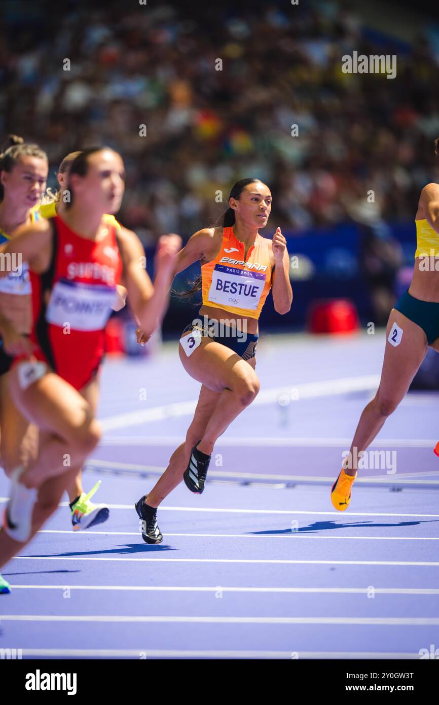 Jaël Bestué participating in the 200 meters at the Paris 2024 Olympic ...
