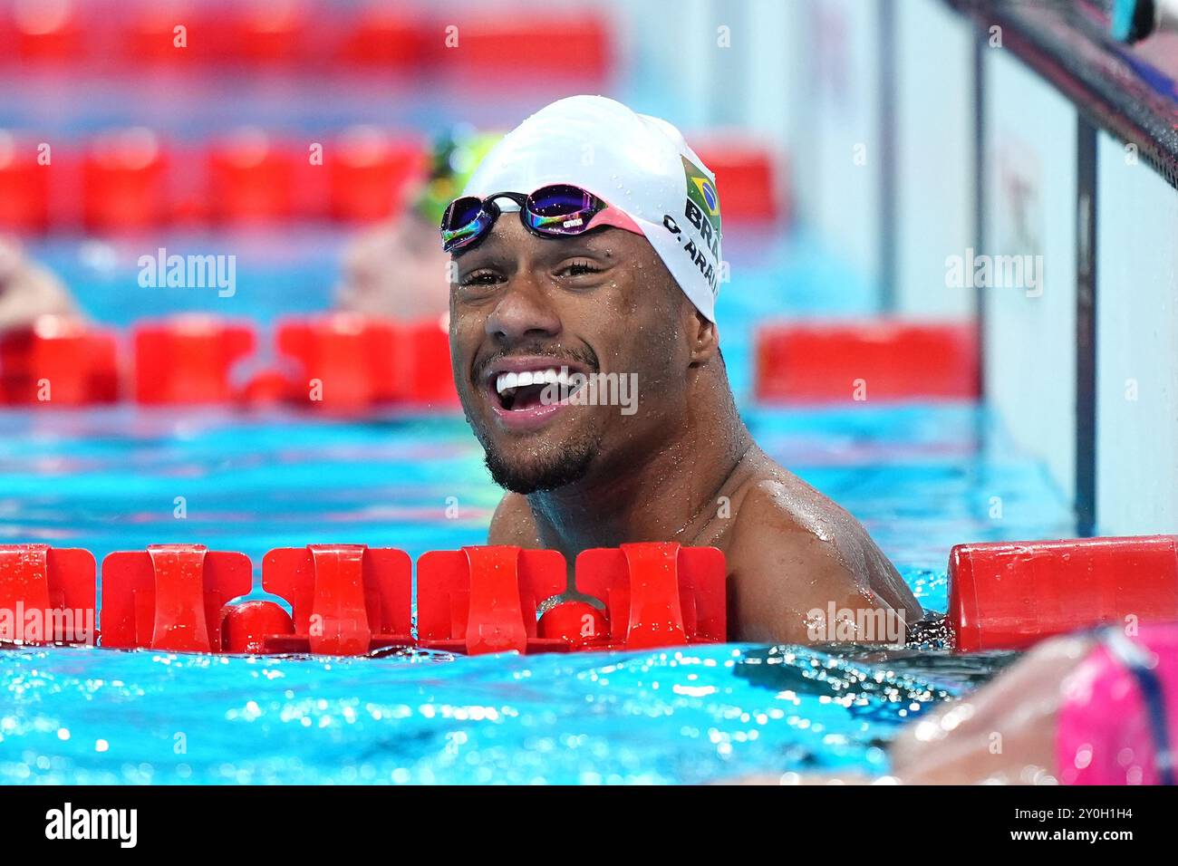 Brazil's Gabriel Geraldo dos Santos Araujo celebrates winning gold in ...