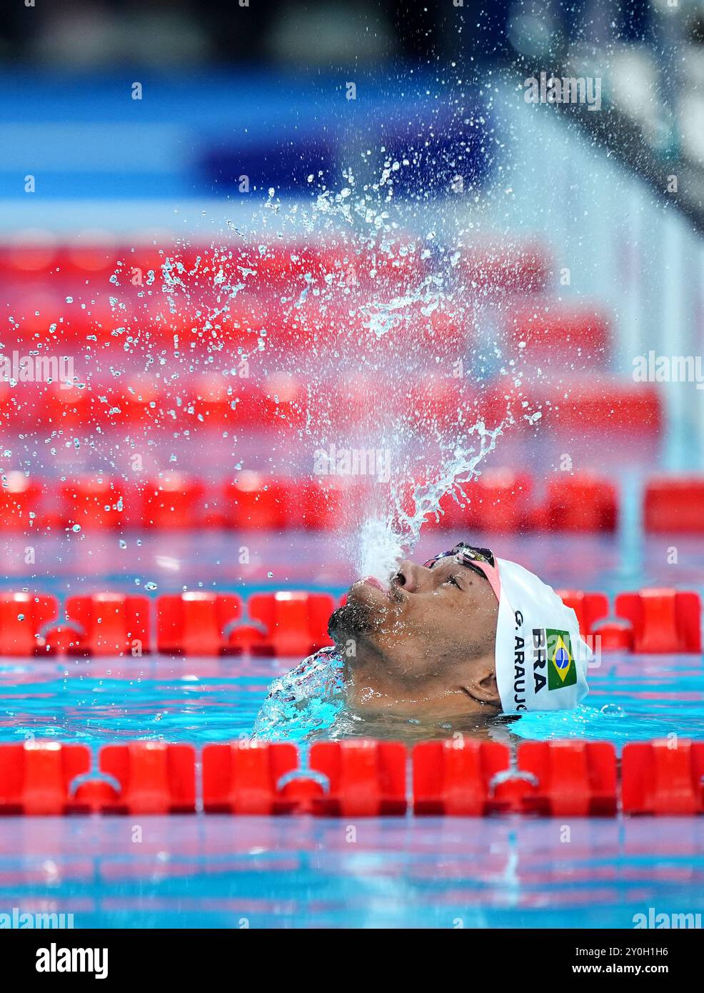 Brazil's Gabriel Geraldo dos Santos Araujo celebrates winning gold in ...