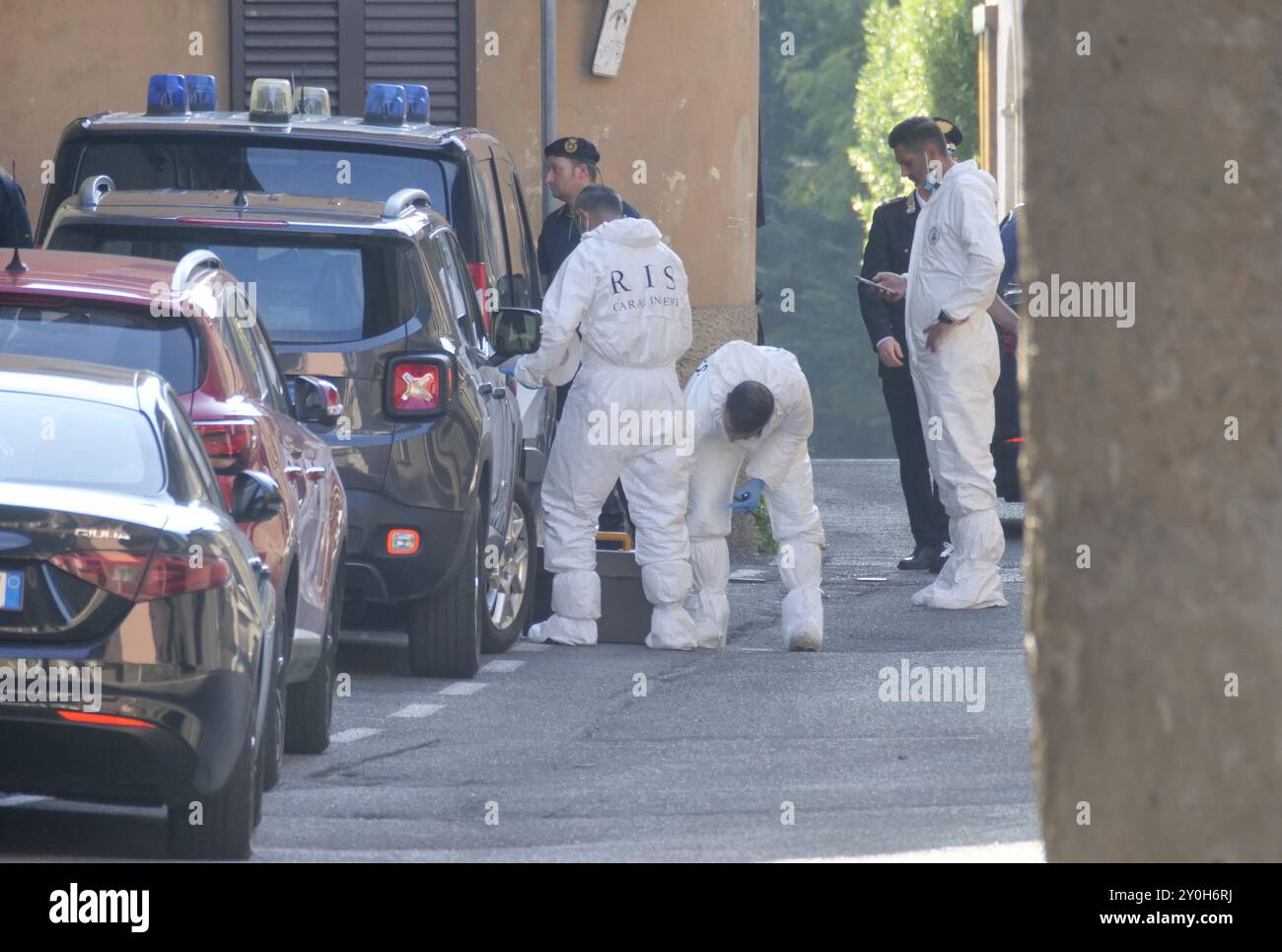 RIS inspection in Suisio where the confessed murderer of Sharon Verzeni ...