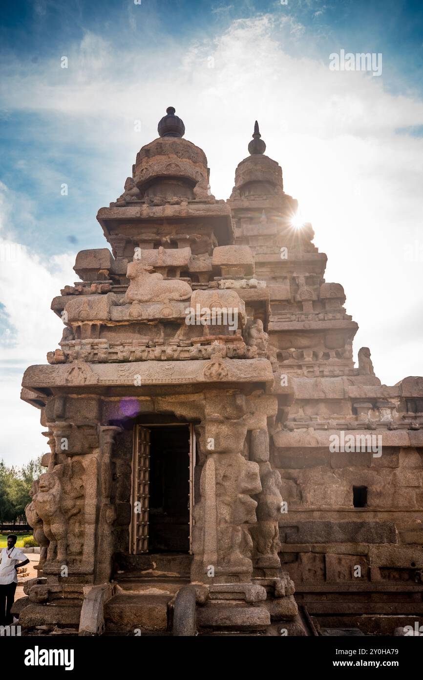 Mamallapuram Mahabalipuram seafront Shore Temple Stock Photo - Alamy