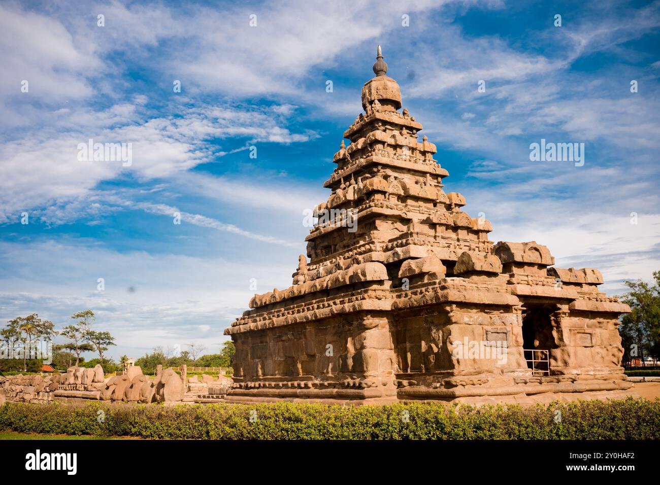 Mamallapuram Mahabalipuram seafront Shore Temple Stock Photo - Alamy