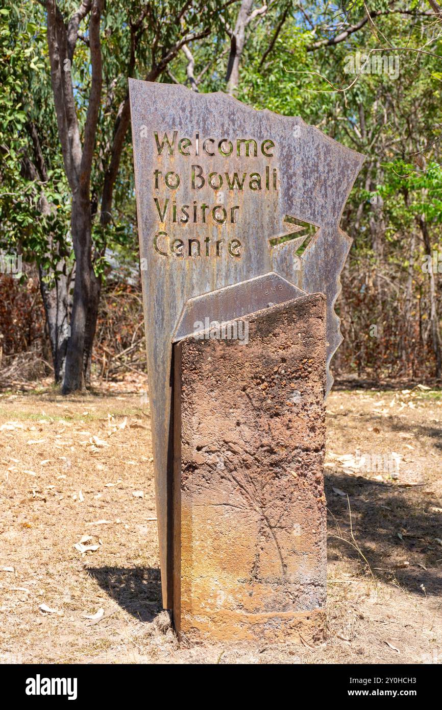 Welcome to bowali visitor centre sign signs kakadu national park hi-res stock photography and ...