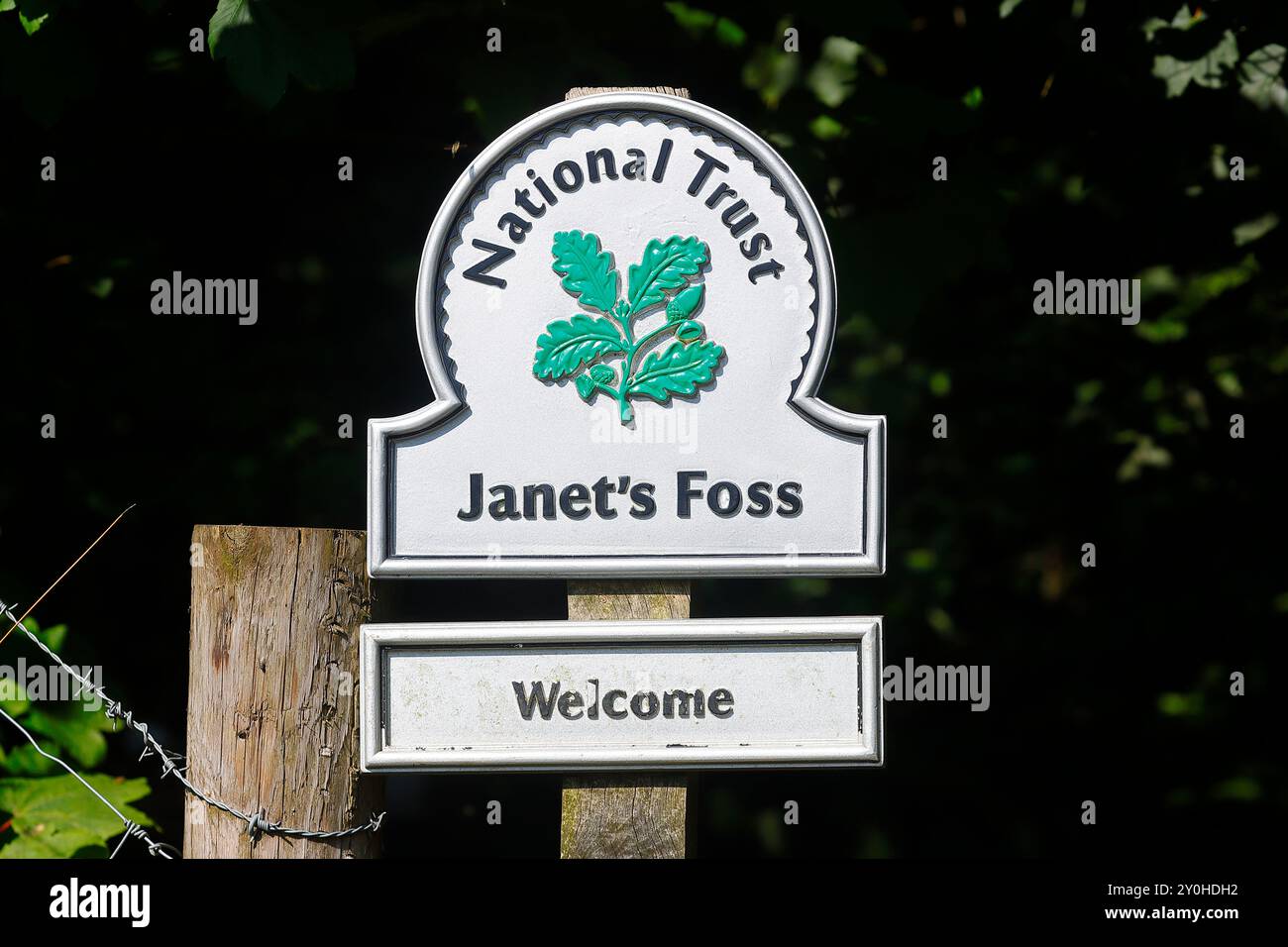 Janets foss sign hi-res stock photography and images - Alamy