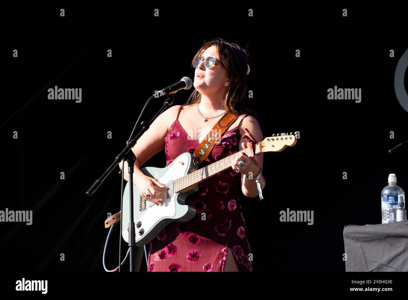 BLUE BENDY, CONCERT, 2024: American folk siner Jess Williamson – who ...