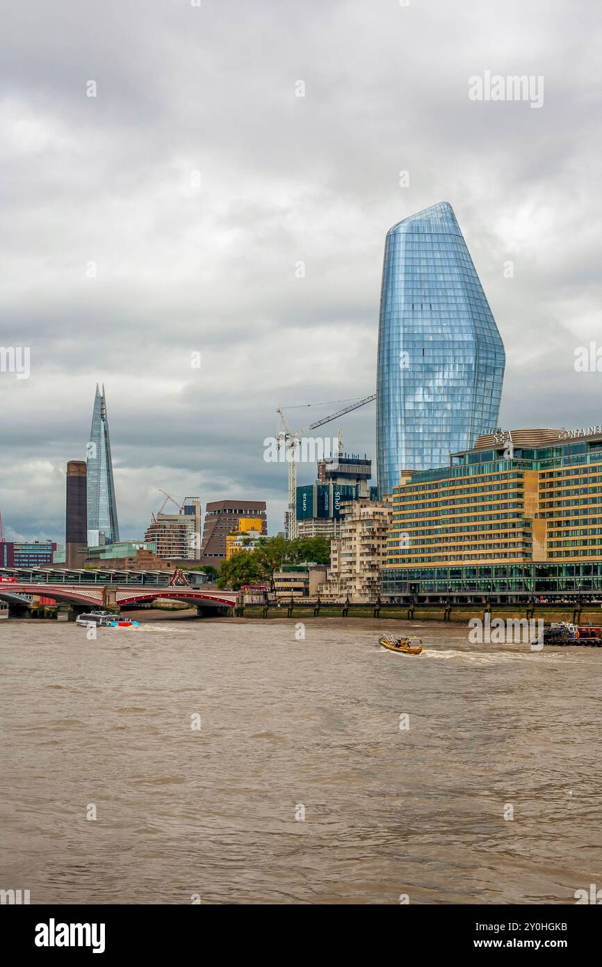 One blackfriars shard london hi-res stock photography and images - Alamy