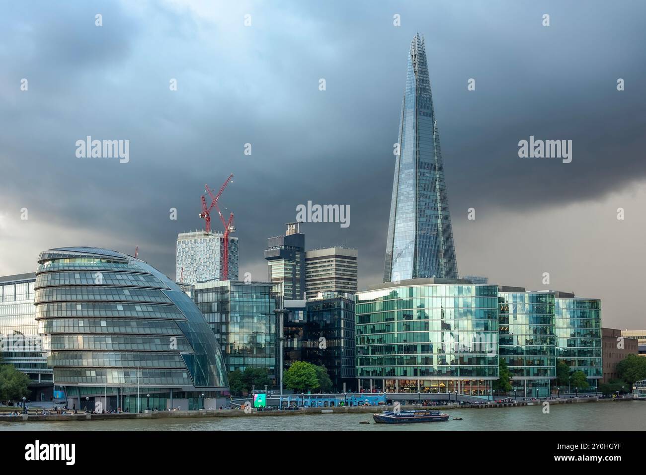London city hall queens hi-res stock photography and images - Alamy