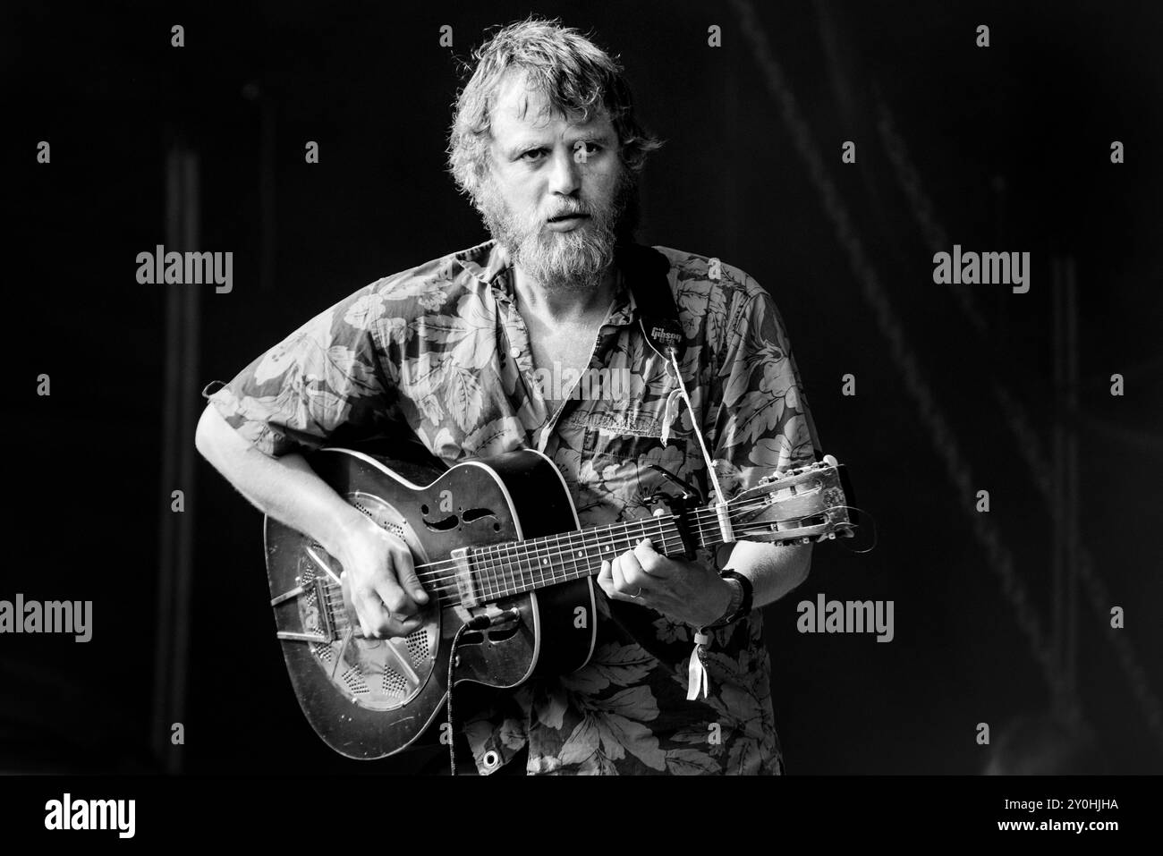 JOHNNY FLYNN, CONCERT, 2024: Actor and singer Johnny Flynn playing a ...