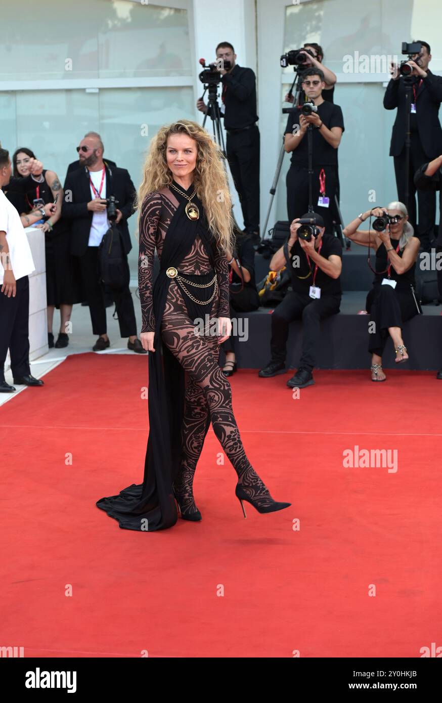 Eva herzigova 90s hi-res stock photography and images - Alamy