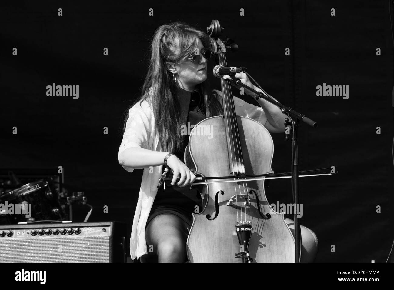 LEMONCELLO, CONCERT, 2024: Claire Kinsella of the Irish duo Lemoncello ...