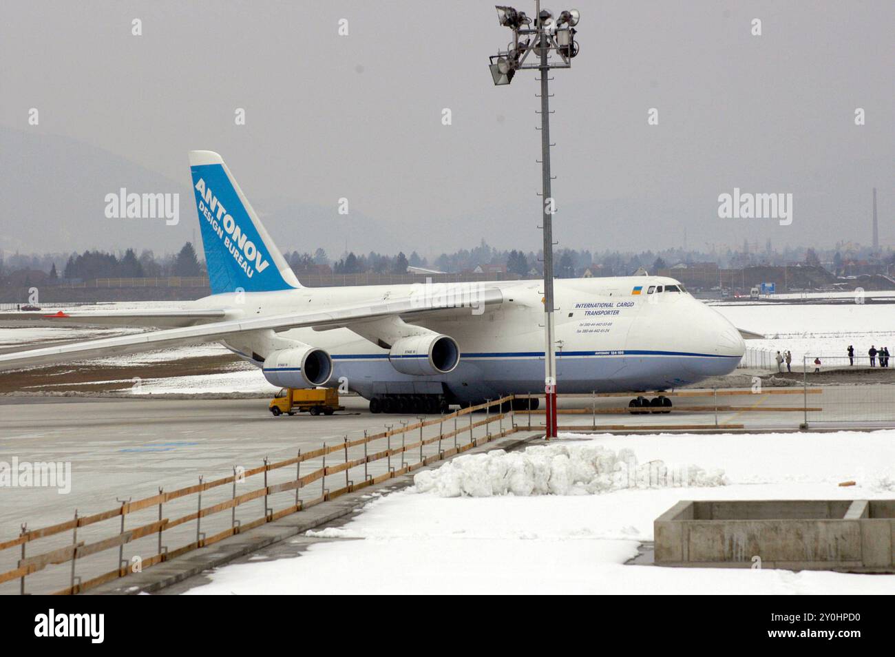 air cargo in a supply chain or logistic chain air cargo in a supply ...