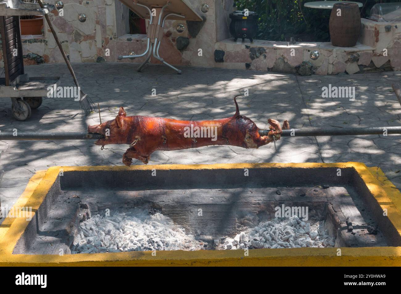 Cuba,Cienfuegos. Spit roasted pig. 2016-03-28 Stock Photo - Alamy