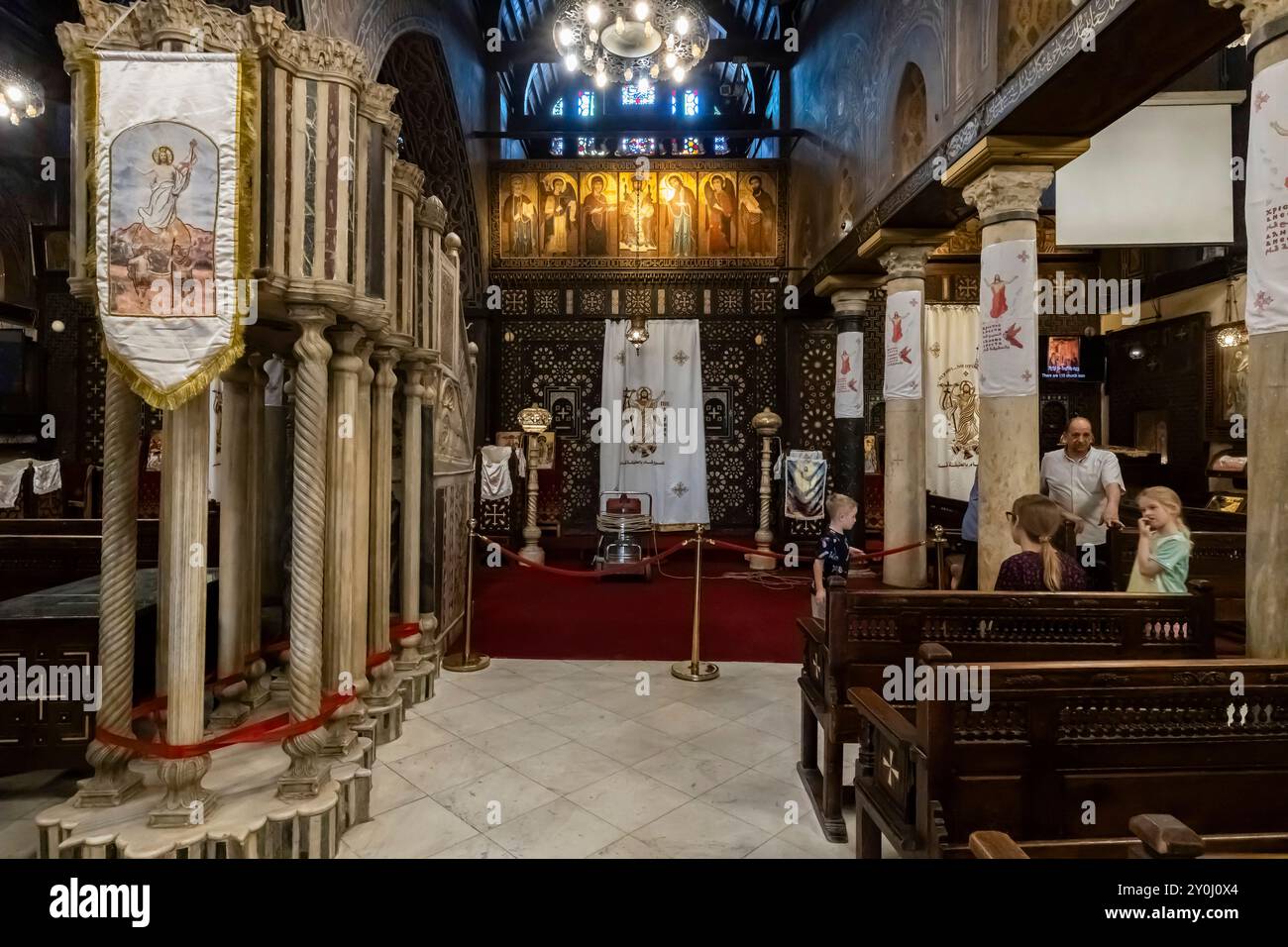 Hanging church, Coptic orthodox church of Saint virgin Mary, interior ...