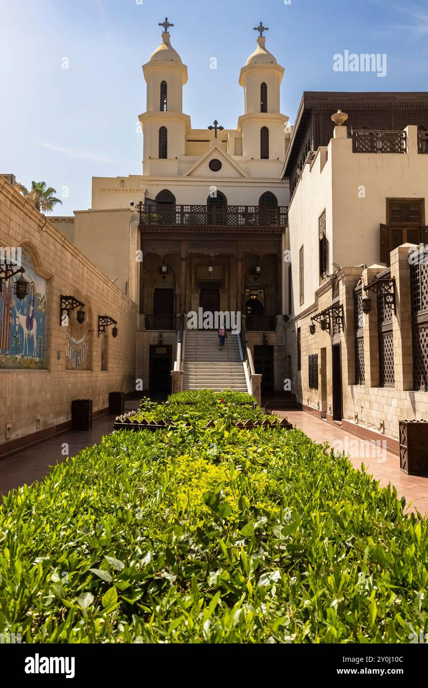 Hanging church, Coptic orthodox church of Saint virgin Mary, coptic ...