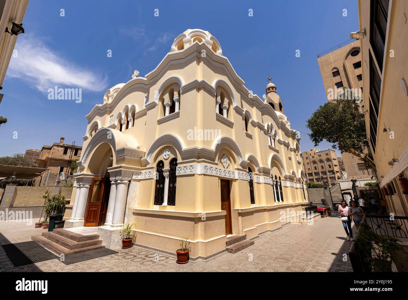 Apparition of the virgin mary hi-res stock photography and images - Alamy