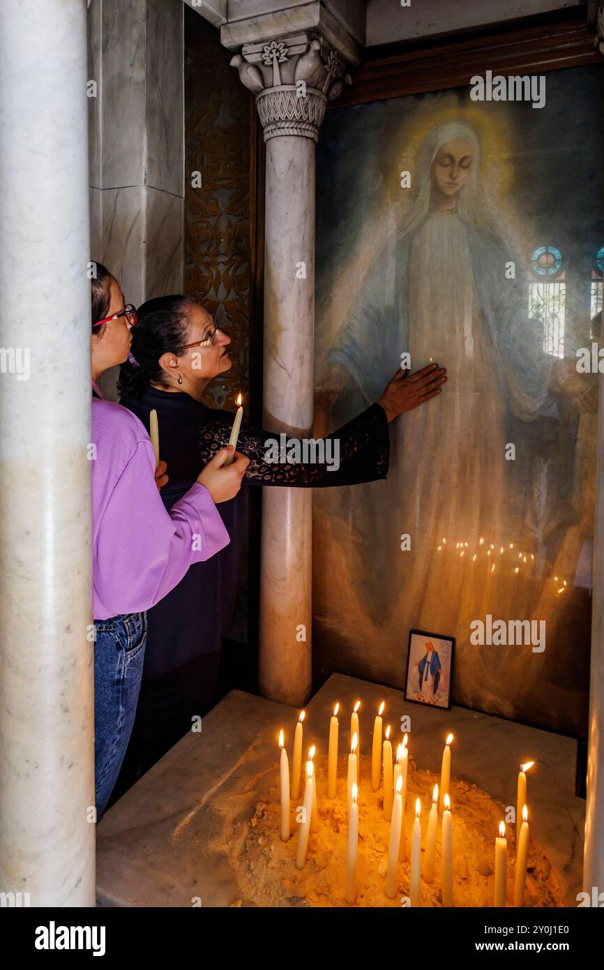 Church of Virgin Mary at Zeitoun, Marian apparition church, Our Lady of ...