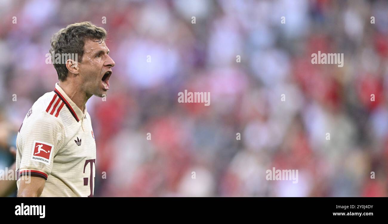 Goal celebration Thomas Thomas Mueller FC Bayern Muenchen FCB (25 ...