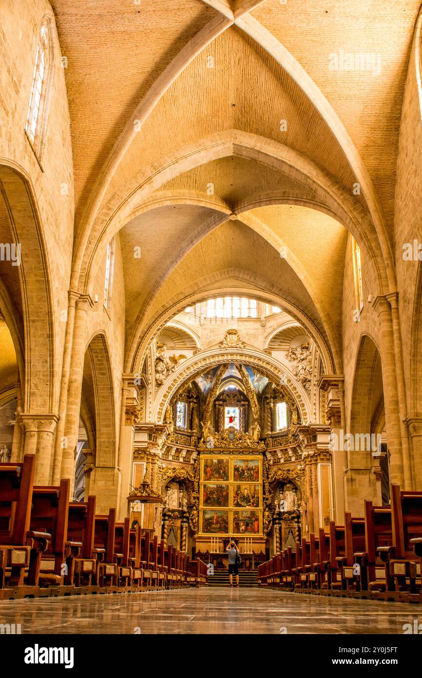 The Valencia Cathedral (Basilica of the Assumption of Our Lady), Plaza ...