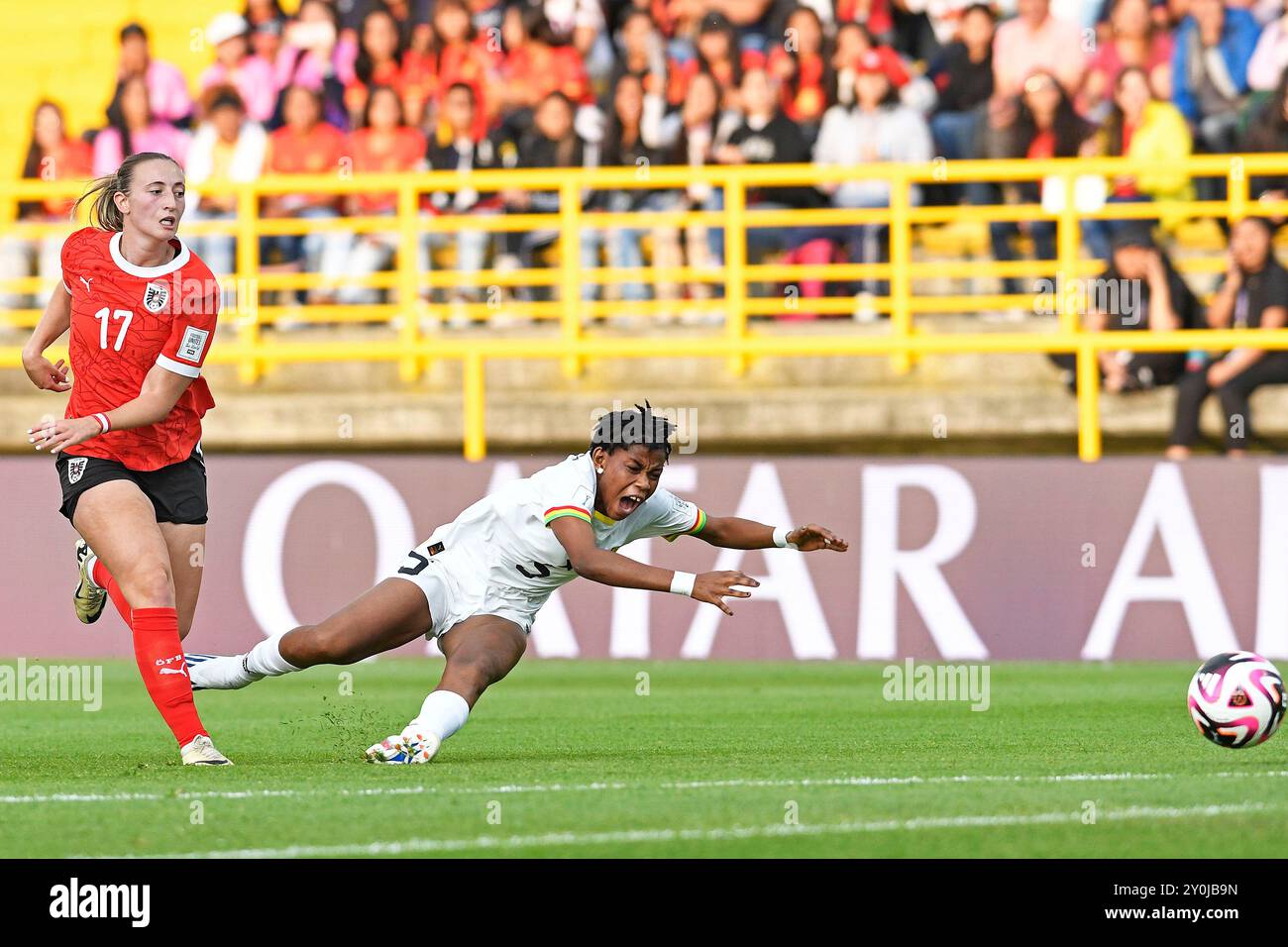 Jennifer owusuaa hi-res stock photography and images - Alamy