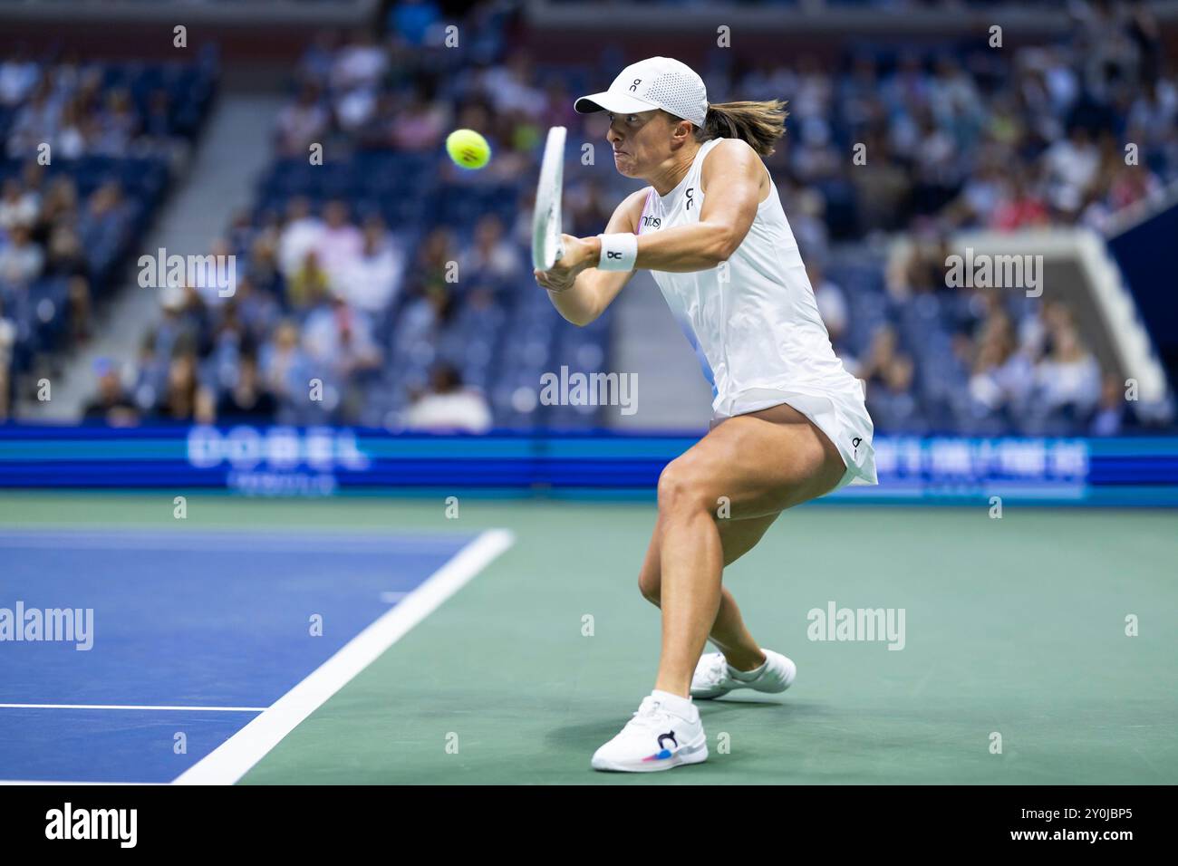 Flushing Meadow, United Stated. 02nd Sep, 2024. Iga Swiatek of Poland ...