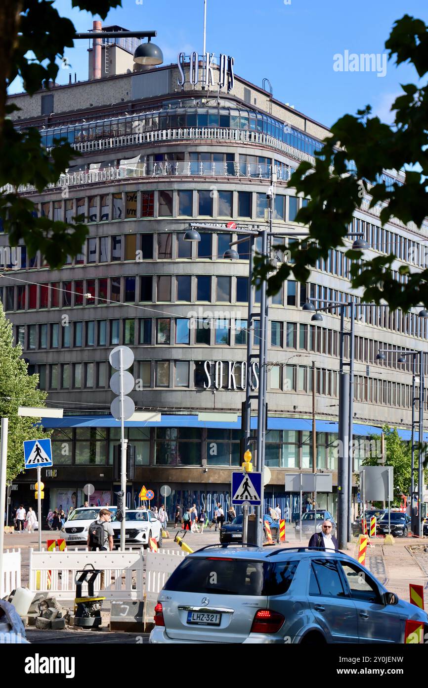 Sokos department store by Mannerheimintie work zone in central Helsinki ...