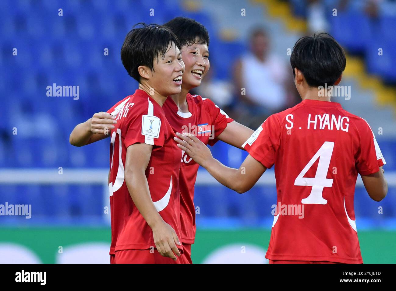 Un yong chae hi-res stock photography and images - Alamy