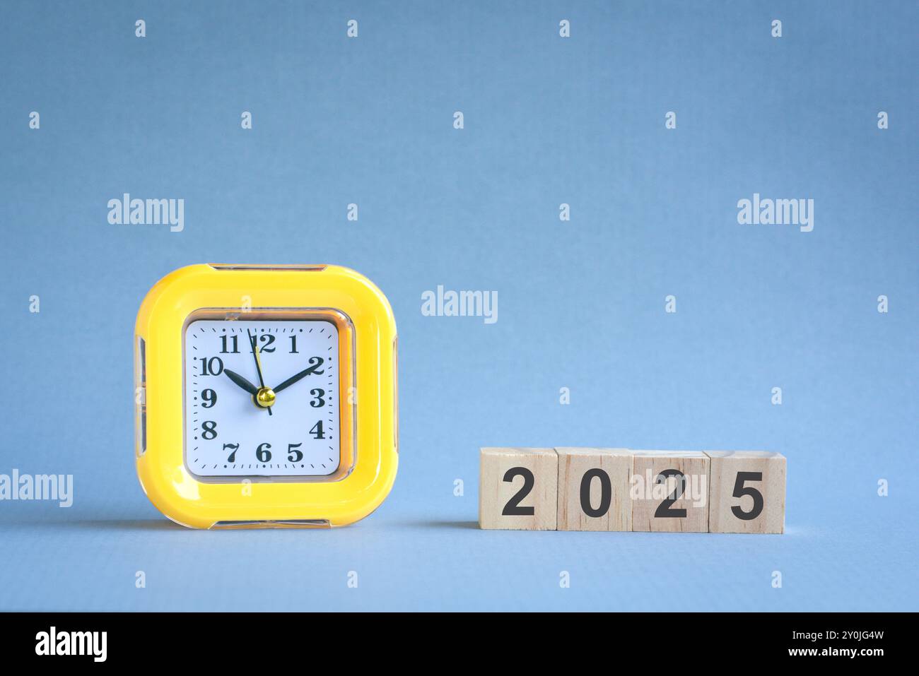 New year 2025 annual hi-res stock photography and images - Alamy