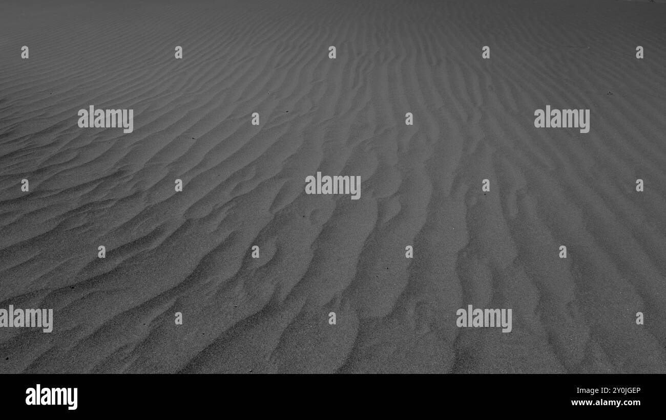 Shifting patterns Black and White Stock Photos & Images - Alamy