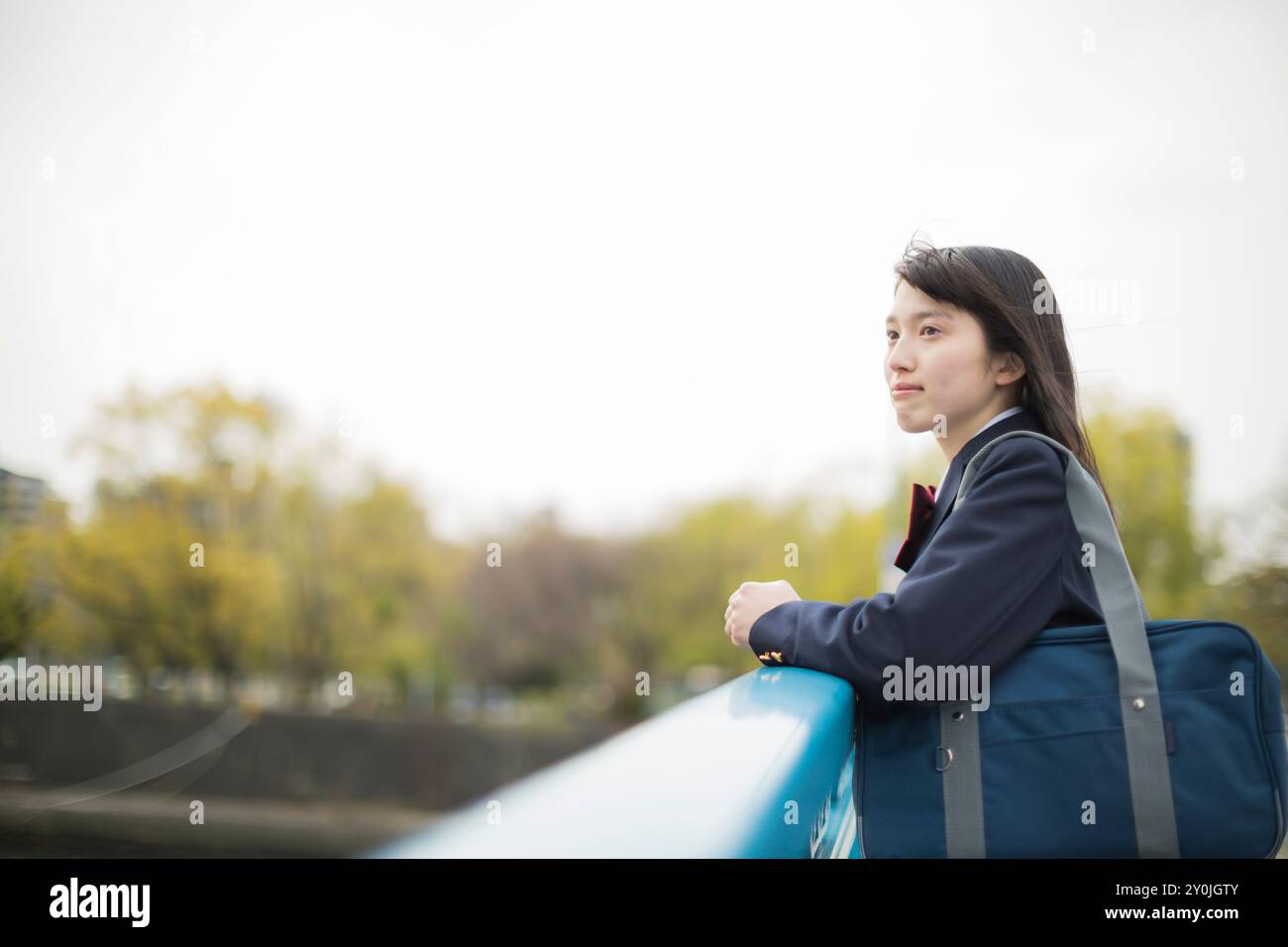 Teenager staring distance hi-res stock photography and images - Alamy