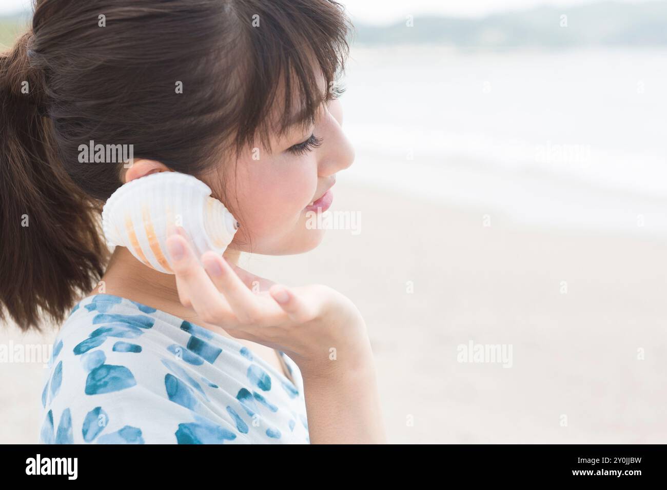 Woman face profile ear hi-res stock photography and images - Alamy