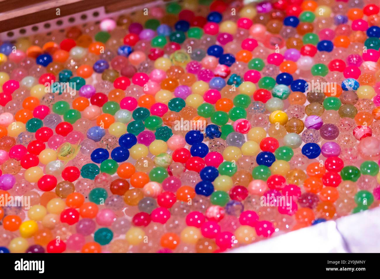 Superball scooping hi-res stock photography and images - Alamy