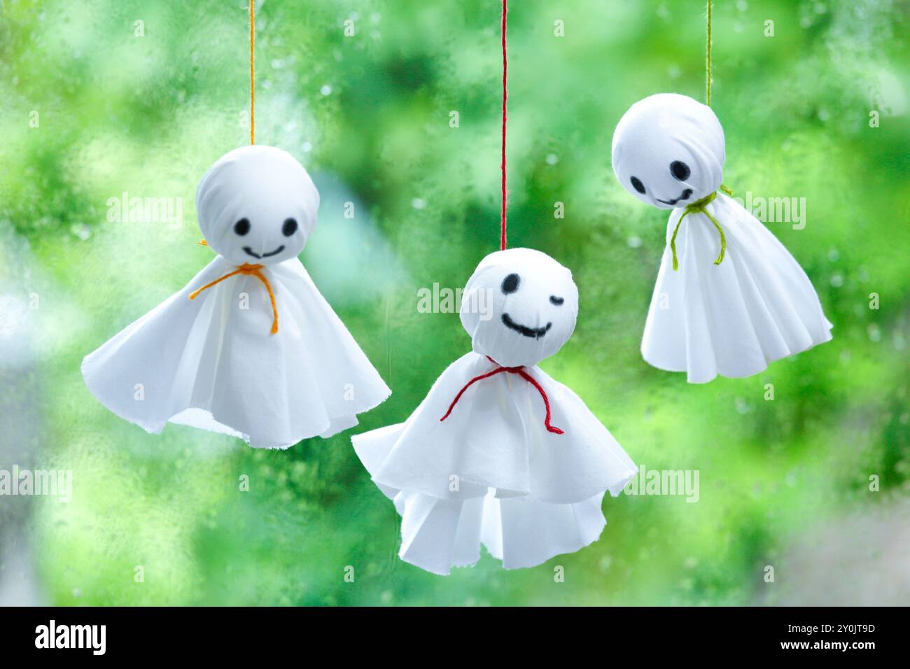 Teru teru bozu Stock Photo - Alamy