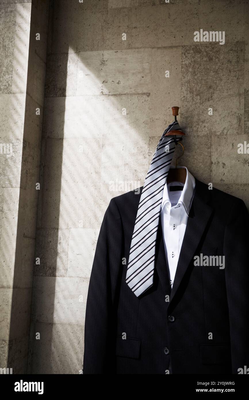 Tie hanger hi-res stock photography and images - Alamy