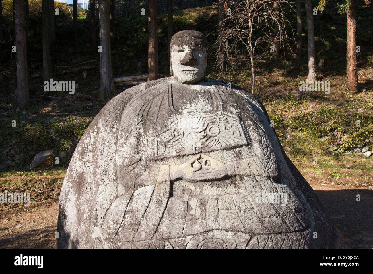 Manji stone buddha hi-res stock photography and images - Alamy
