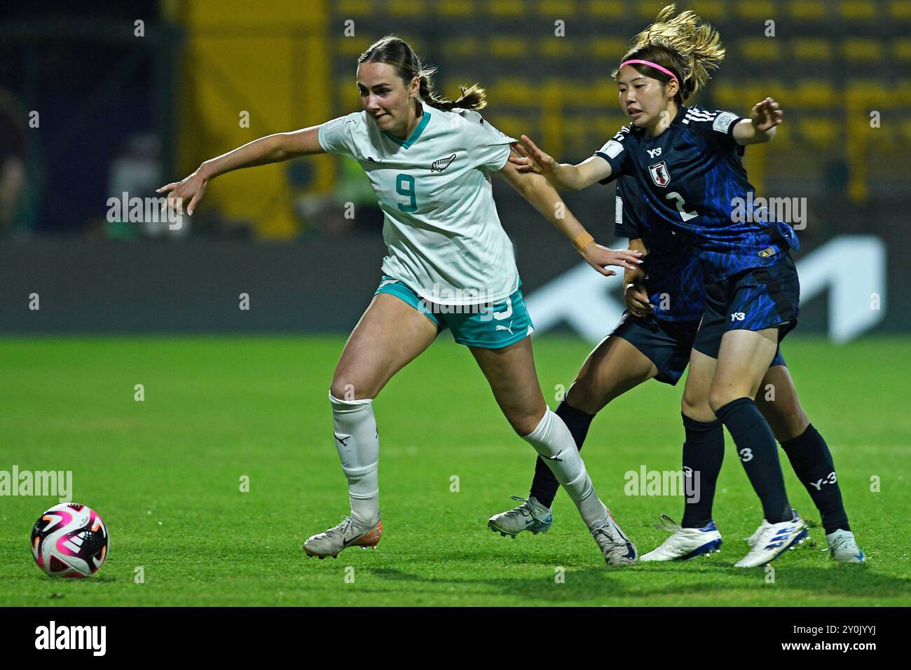 Nana kashimura hi-res stock photography and images - Alamy