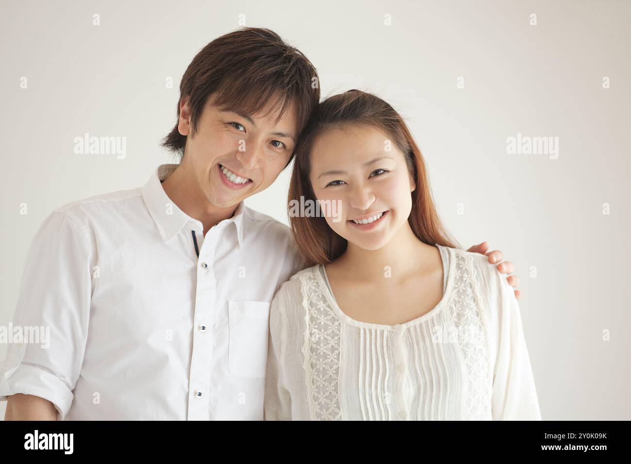 Couple turning hi-res stock photography and images - Alamy