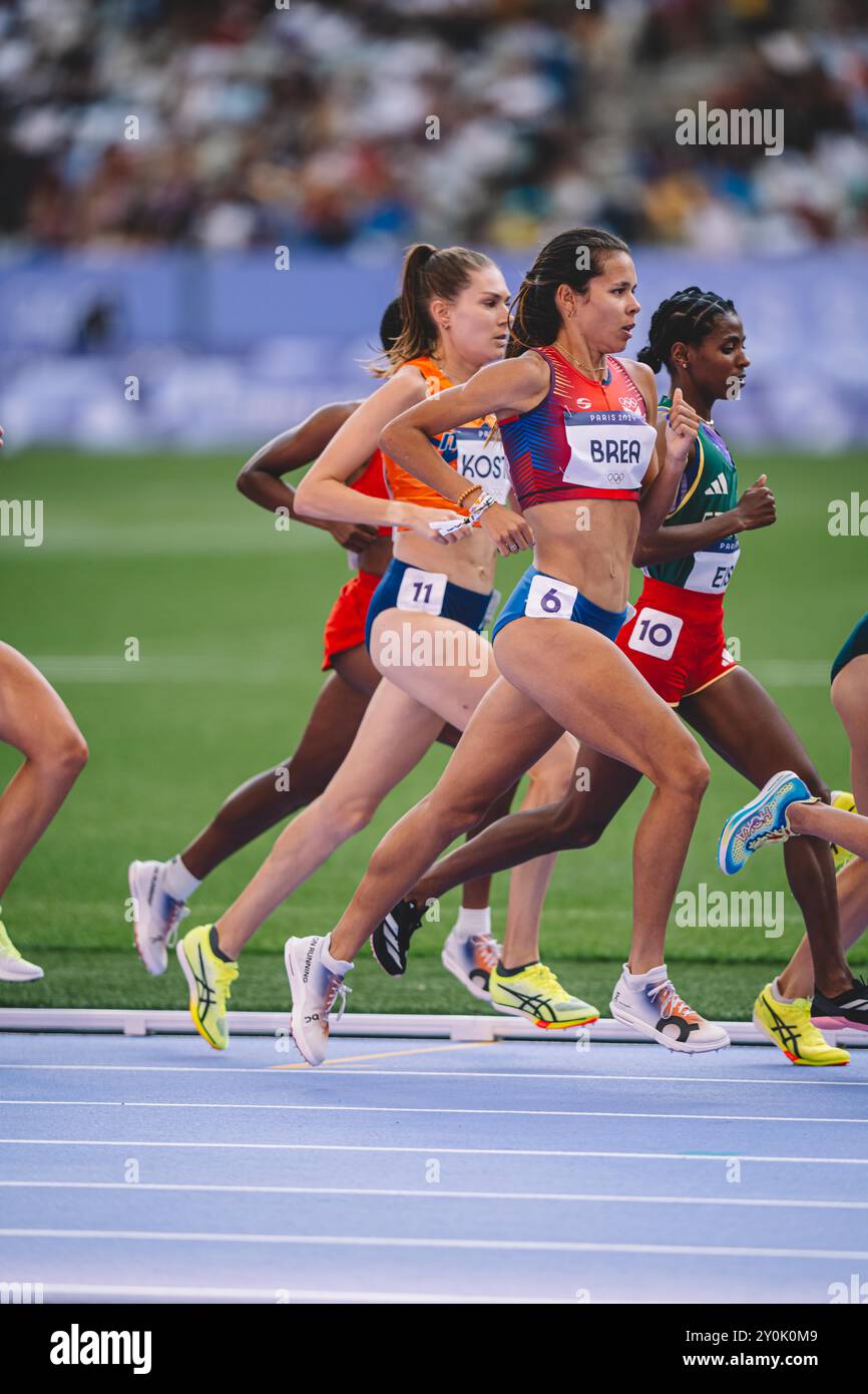 Joselyn Brea participating in the 5000 meters at the Paris 2024 Olympic ...