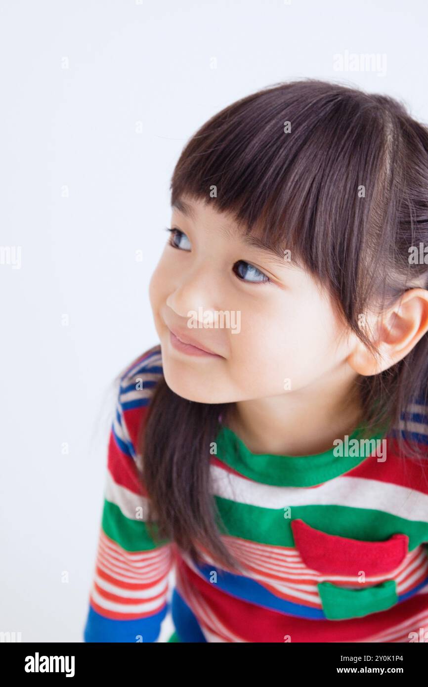 White school girl profile hi-res stock photography and images - Alamy