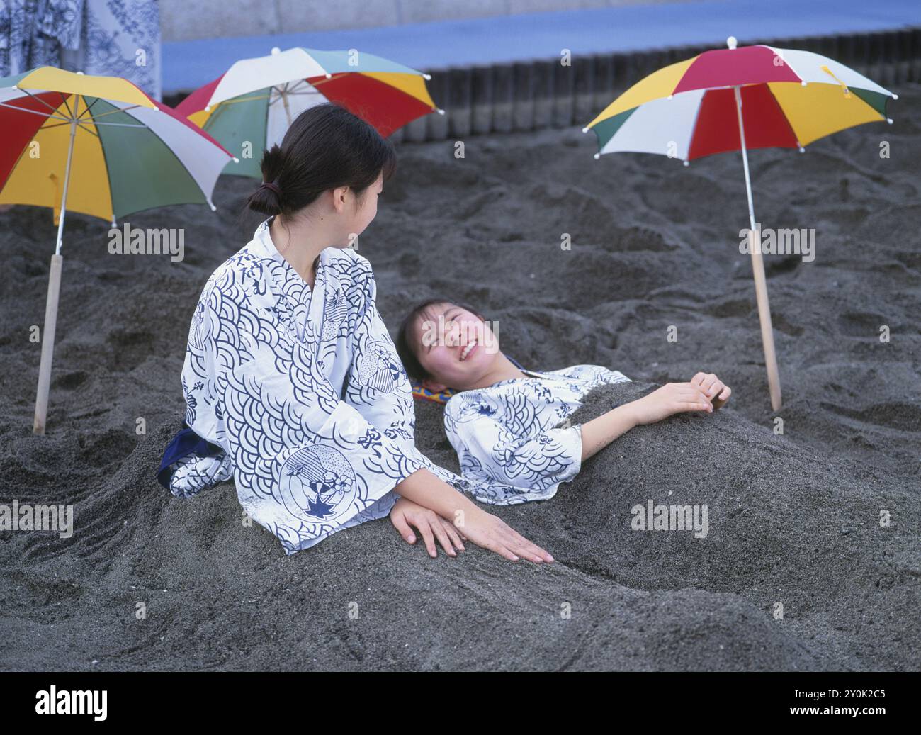 Hot sand bath hi-res stock photography and images - Alamy