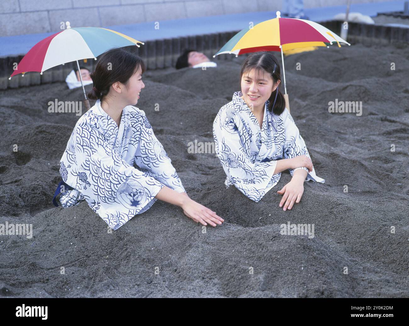 Hot sand bath hi-res stock photography and images - Alamy